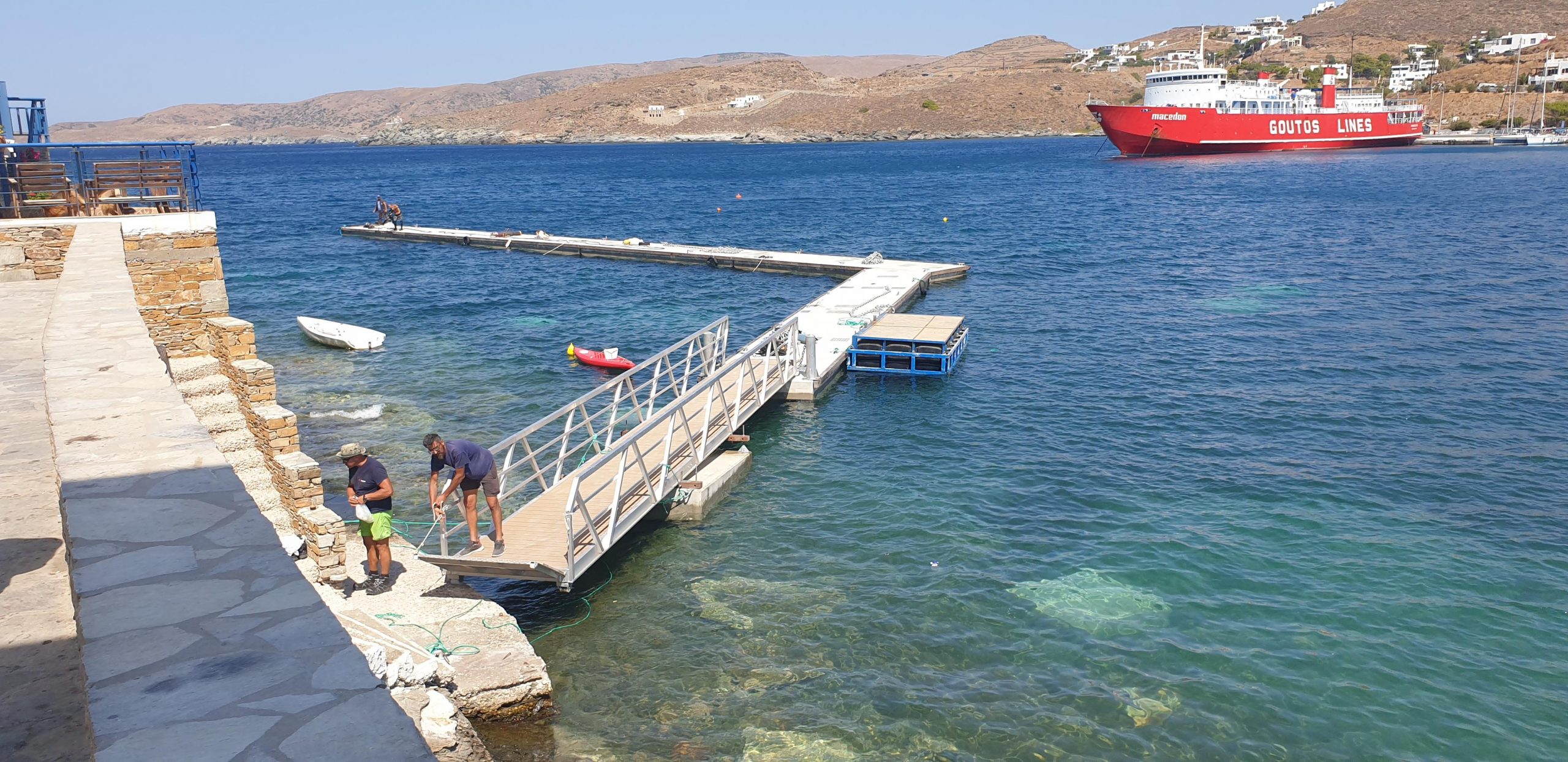 ΔΕΛΤΙΟ ΤΥΠΟΥ : Εγκατάσταση πλωτών εξεδρών στο λιμένα Μέριχα Κύθνου - Κύθνος