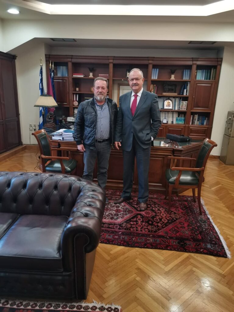 ΔΕΛΤΙΟ ΤΥΠΟΥ Συνάντηση με τον πρόεδρο του Ταμείου Παρακαταθηκών και ...